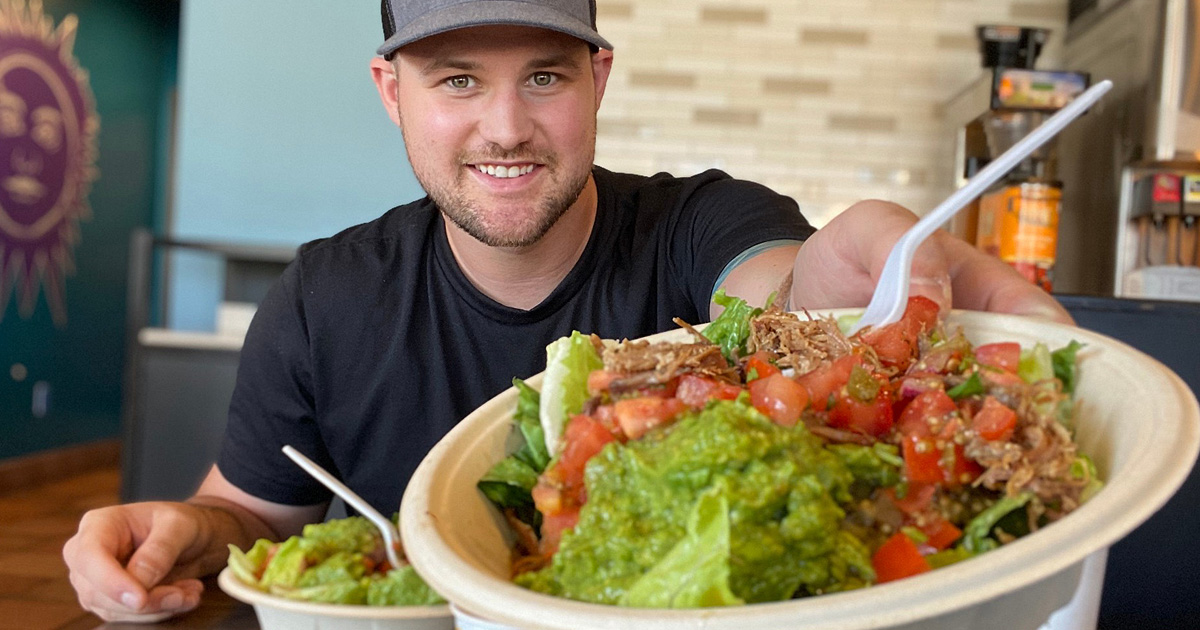 Qdoba Keto Dining Guide (Burrito Bowls, Salads, & More!)