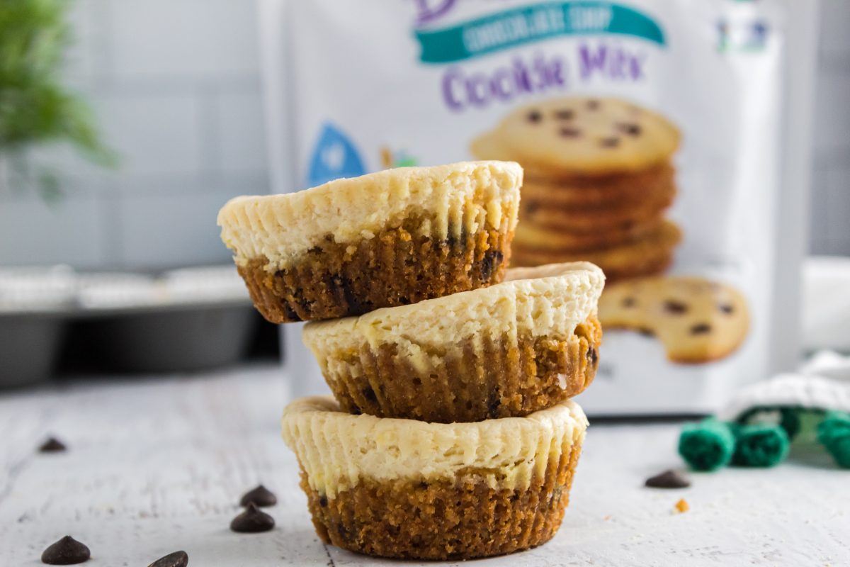 Easy Keto Mini Cheesecakes with Pyure Mix | Exclusive Hip2Keto Recipe