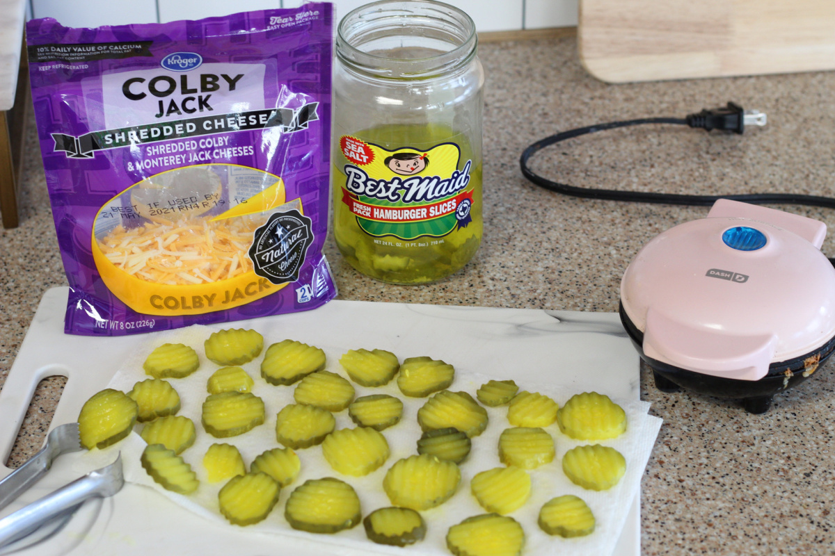 Addicting Keto Cheese Waffles | Only 5 Minutes Needed!