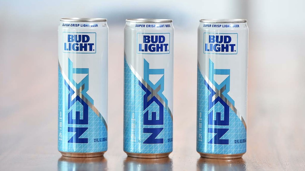 Our Picks for the 11 Best Low-Carb Beers (One is Zero carbs) | Hip2Keto