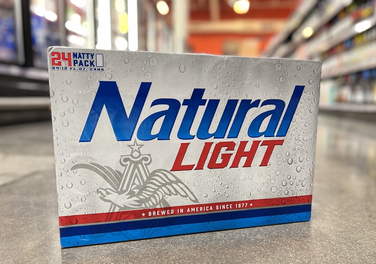 Our Top 16 Picks for the Best Low Carb Beer (One is Zero carbs)