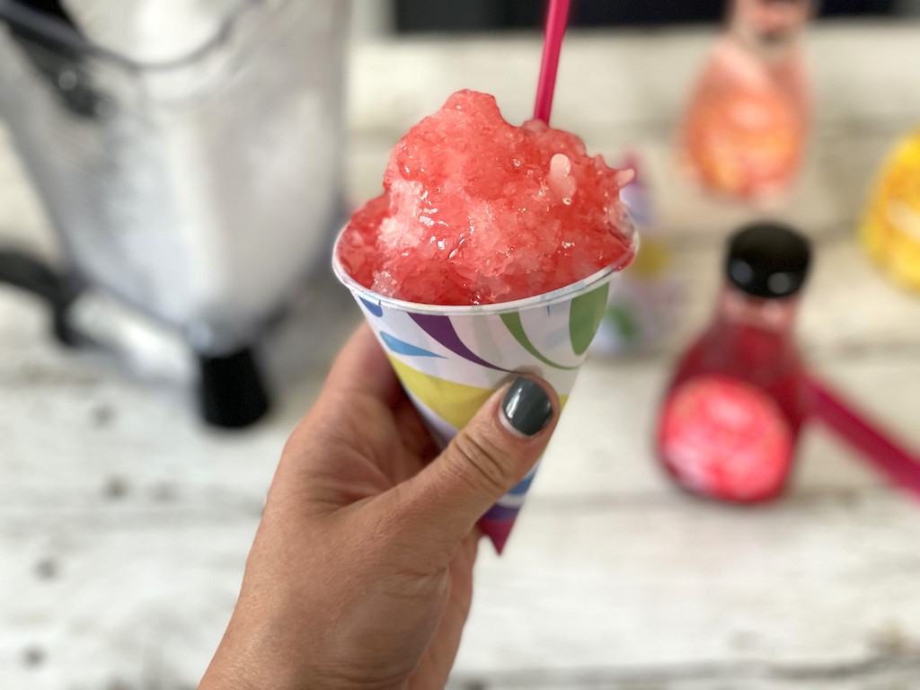 Use Sugar-Free Snow Cone Syrup & Ice for a Refreshing Treat!