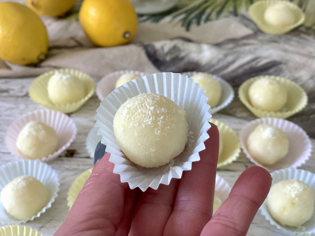 Easy 4-Ingredient Keto Lemon Fat Bombs | Hip2Keto