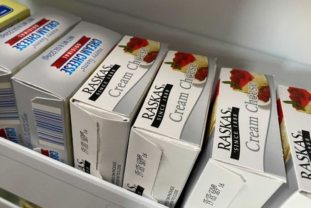 Best Cream Cheese Brands to Buy (And 2 to Avoid) - Hip2Keto