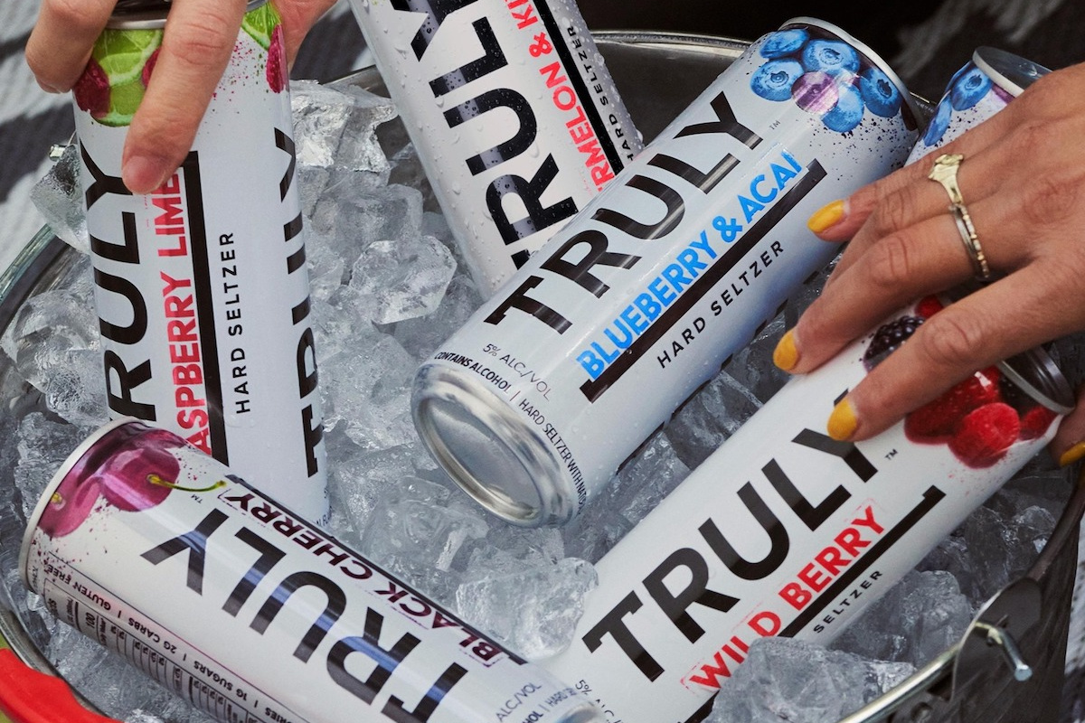 9 Best Keto Hard Seltzers to Enjoy for a Low-Carb Summer