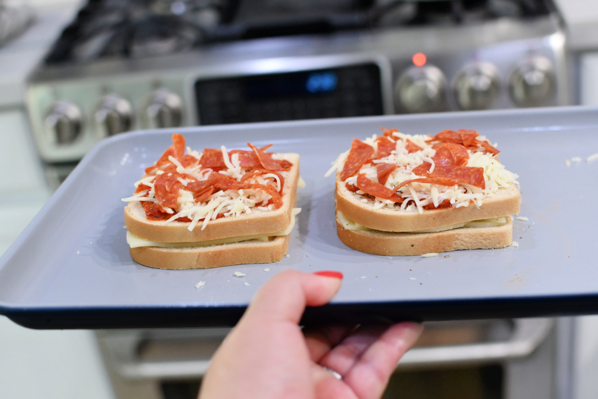 Keto Bread Pizza Toast is Satisfying & Easy to Make!